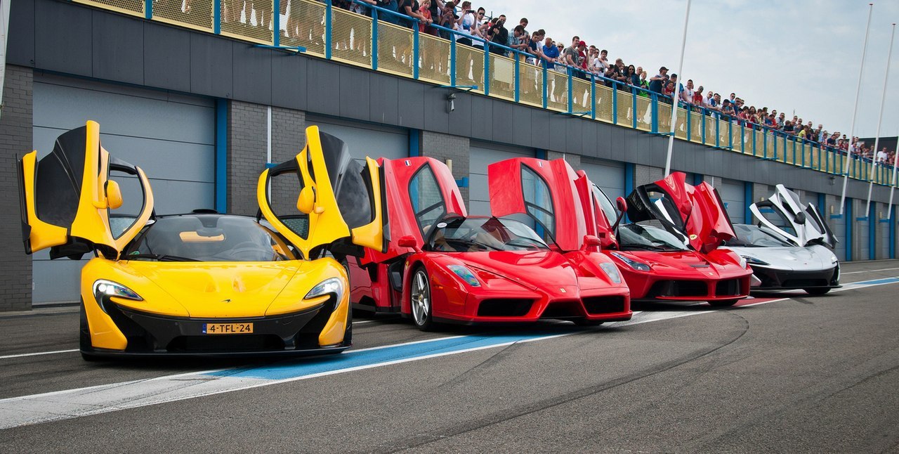 McLaren P1 , Ferrari Enzo , LaFerrari , McLaren P1